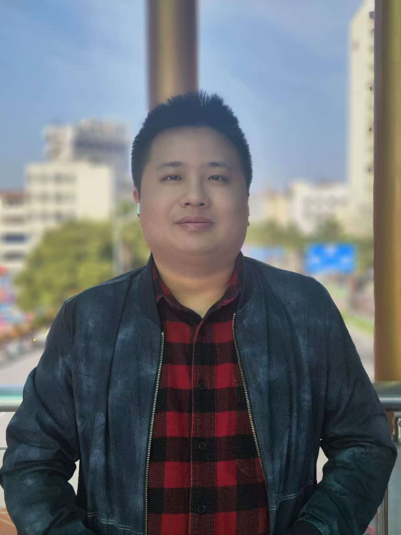 Huaiyuan Liu